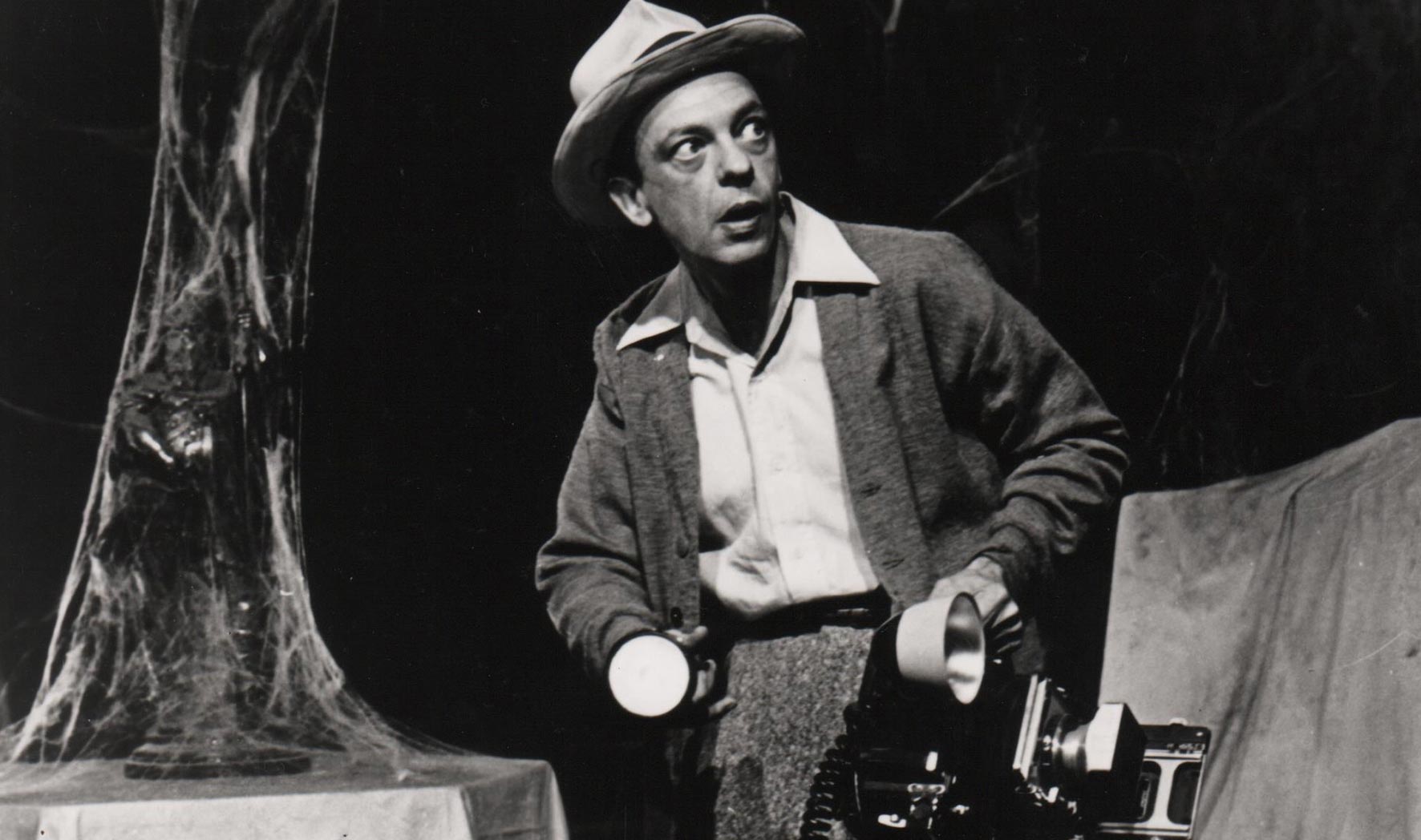 March 28: DON KNOTTS – A Legacy of Vulnerability - OnGratitude.com